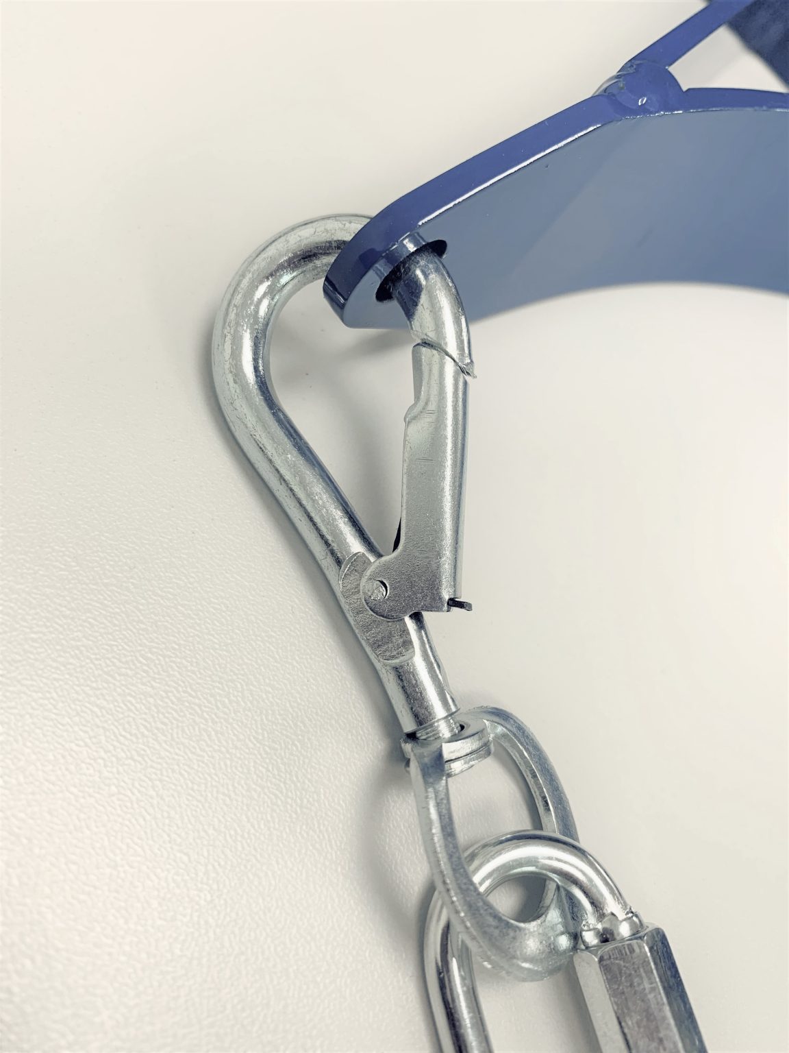 47KG Wall Bracket – Chained H40 x W500 x D210mm | GasCageDirect